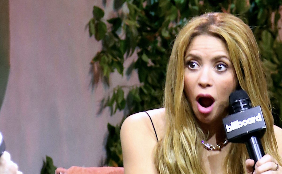 Clara Chía sorprende al quitarle un importante título a Shakira en ...