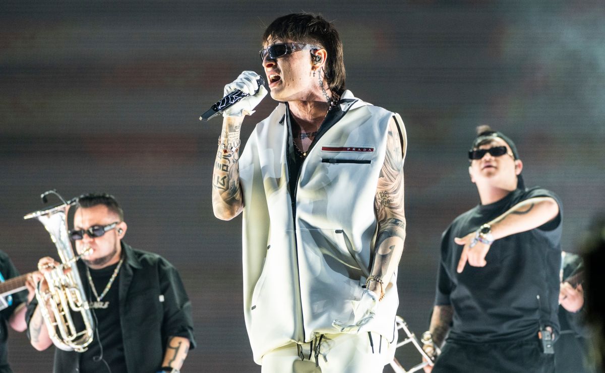 Peso Pluma alcanza un Récord Guinness en su carrera musical - La Vibra